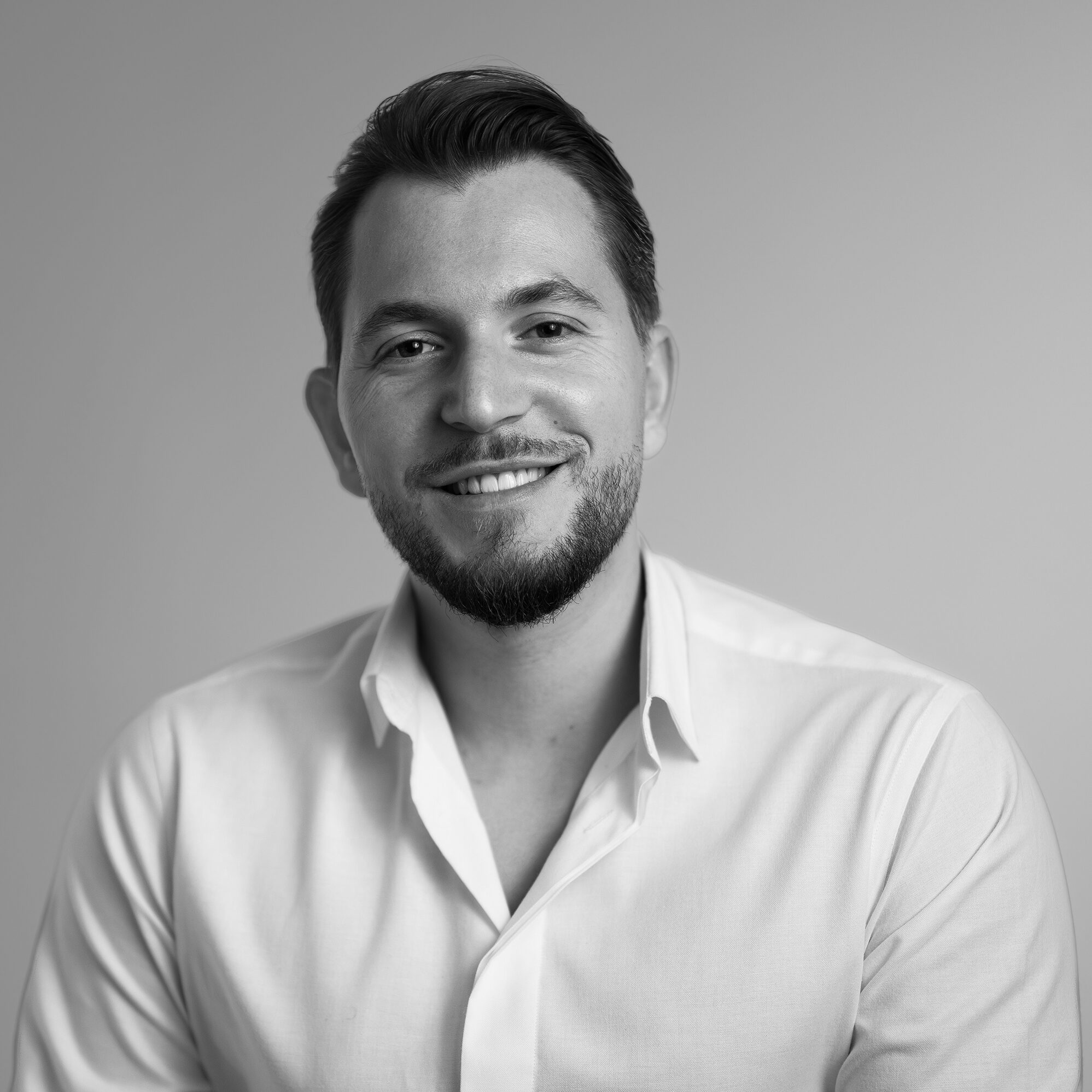 Alec Henry, CEO et fondateur d’Entrepreneurs.com, le leader francophone ...